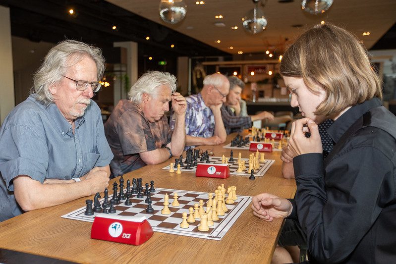 Schaken is leerzaam maar kan ook heel spannend zijn - NK Schaken